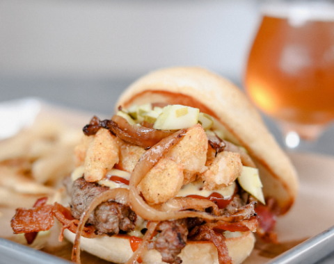 Dock 17 | Burgers, Brews, & Brunch