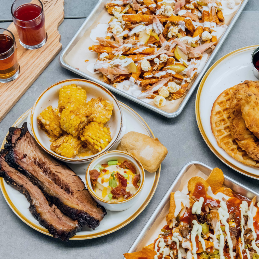 Dock 17 Burgers Brews & Brunch Resturant - Patio, Darts, Shuffleboard